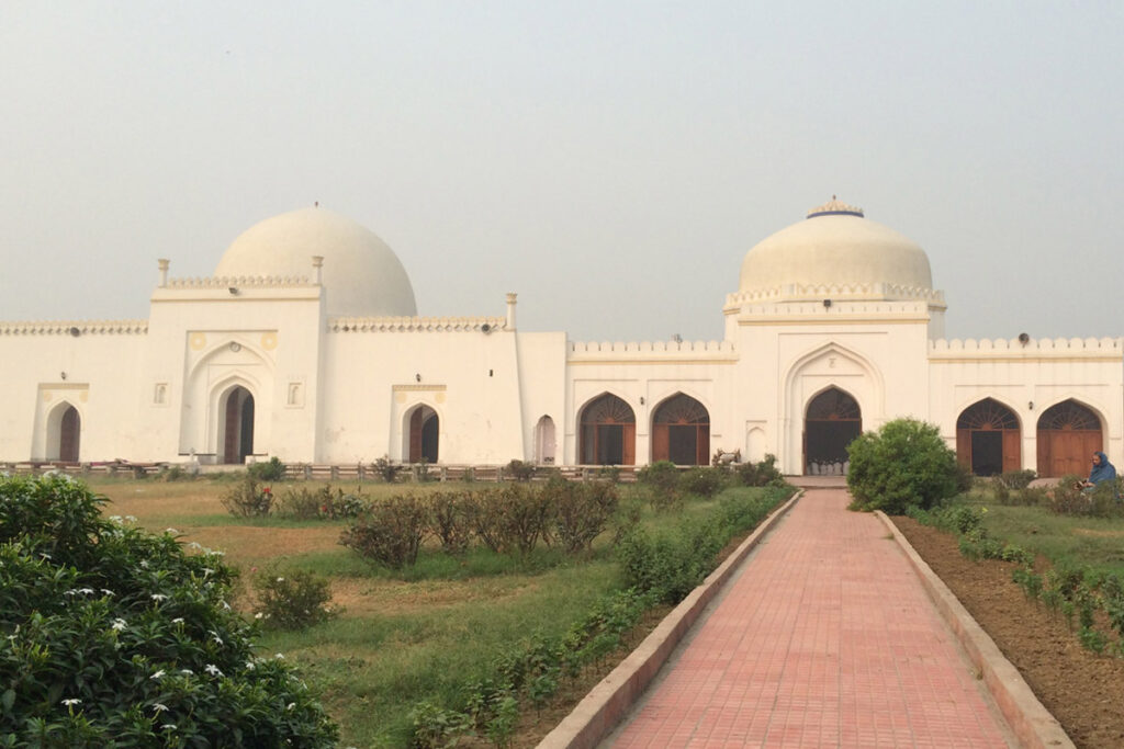 India Heritage | Muradabad Pahadi